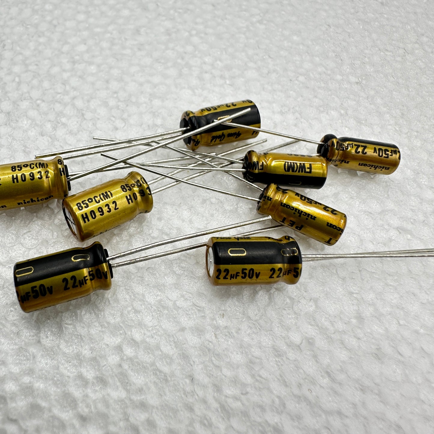22uf 50V Nichicon Compact UFW FINE GOLD Audio Grade Electrolytic ... 22uf 50V Nichicon Compact UFW FINE GOLD Audio Grade Electrolytic ...